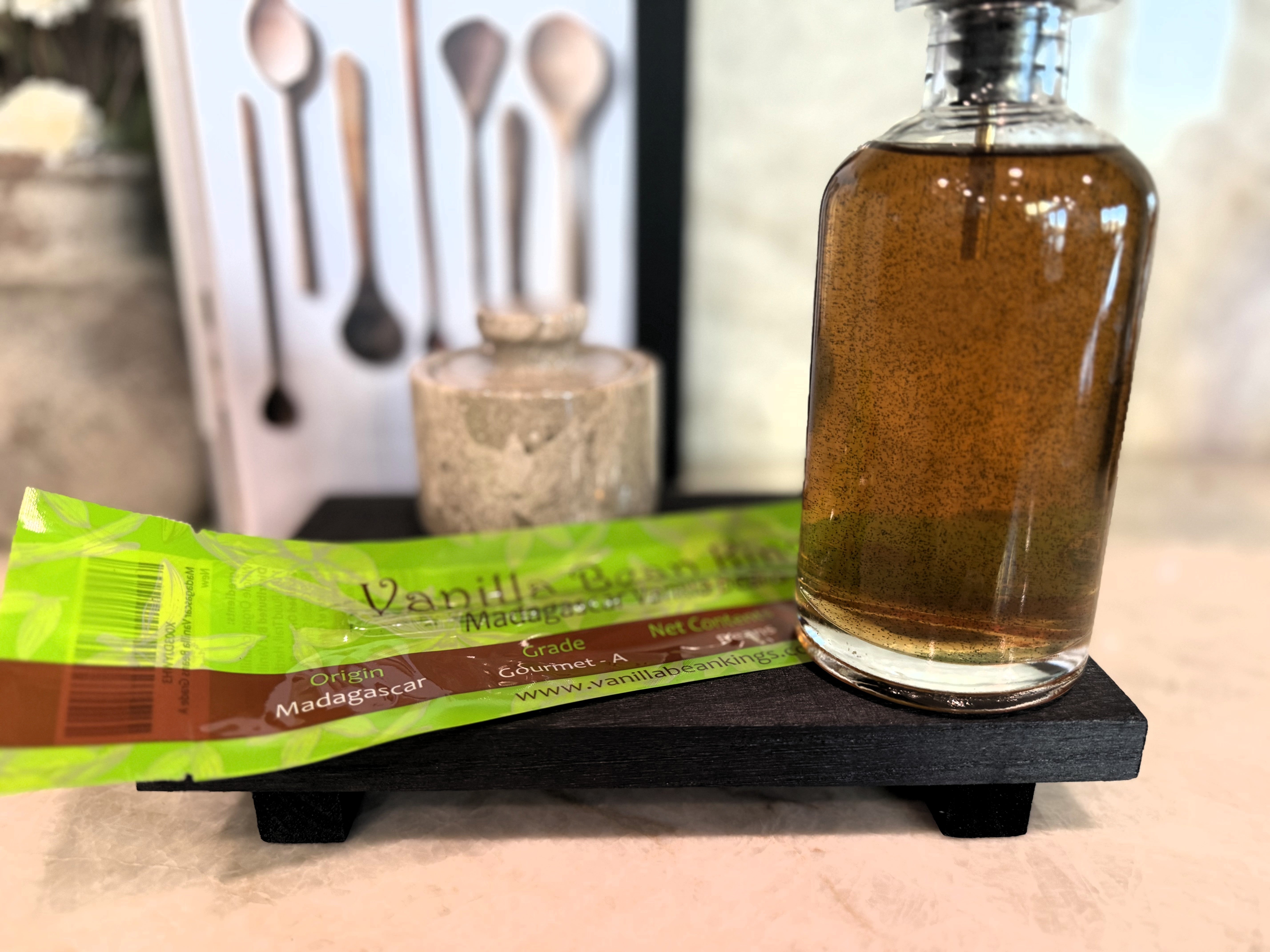 Vanilla Bean Simple Syrup: How to Make It and Use It – Vanilla Bean Kings